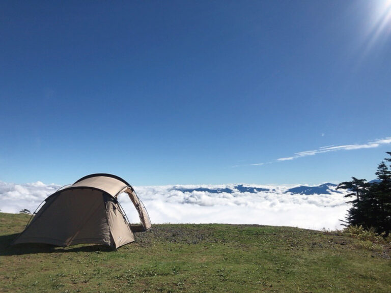 CAMP ONTAKE｜日本一の標高を誇るキャンプ場の「雲の上エリア」を紹介 | Noten Blog