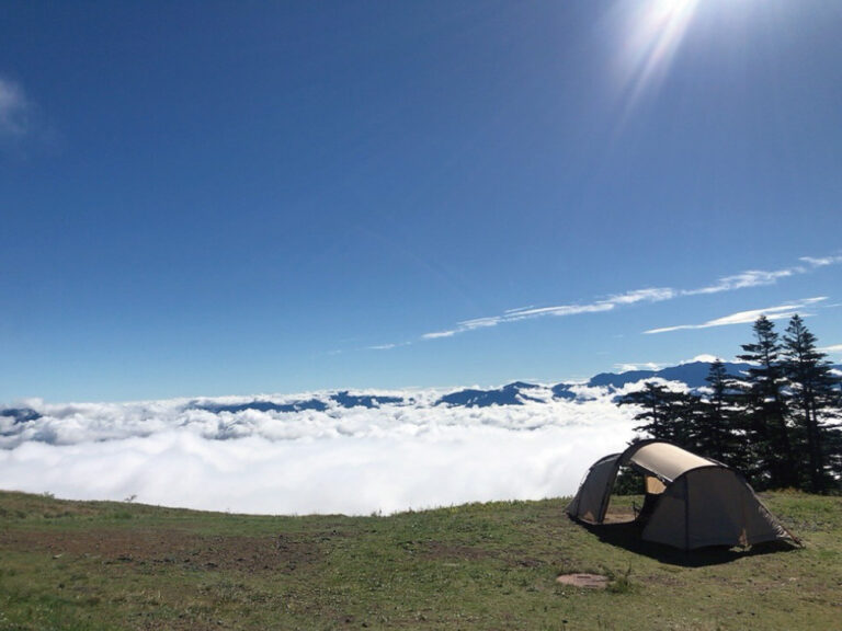 CAMP ONTAKE｜日本一の標高を誇るキャンプ場の「雲の上エリア」を紹介 | Noten Blog